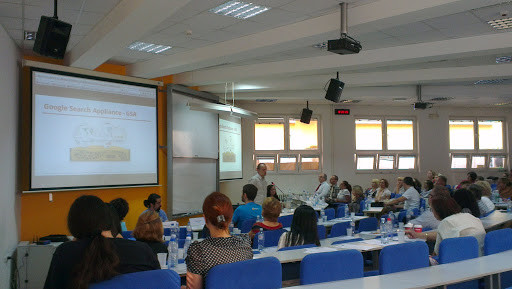 Advantages and Disadvantages of Digitization in Education Advantages and Disadvantages of Digitization in Education