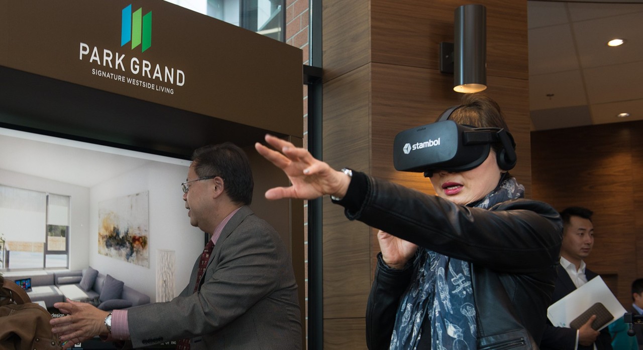 Developer Wows with VR & AR at Presentation Centres Developer Wows with VR & AR at Presentation Centres