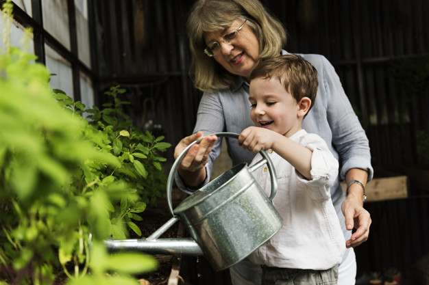 8 ways to raise an environmentally responsible child 8 ways to raise an environmentally responsible child
