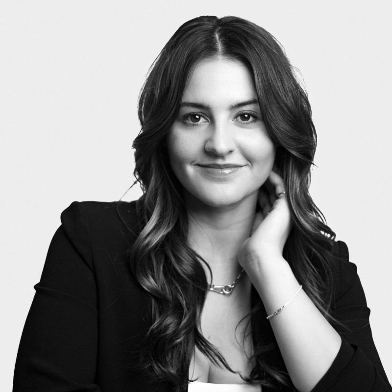 Liz Pritzker - MBA Consultant - LVMH | LinkedIn Liz Pritzker - MBA Consultant - LVMH | LinkedIn