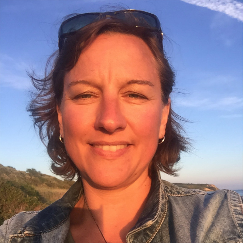 Anne Lykke Hartmann – Salgsassistens med profil, farvehandel – Flügger ... Anne Lykke Hartmann – Salgsassistens med profil, farvehandel – Flügger ...