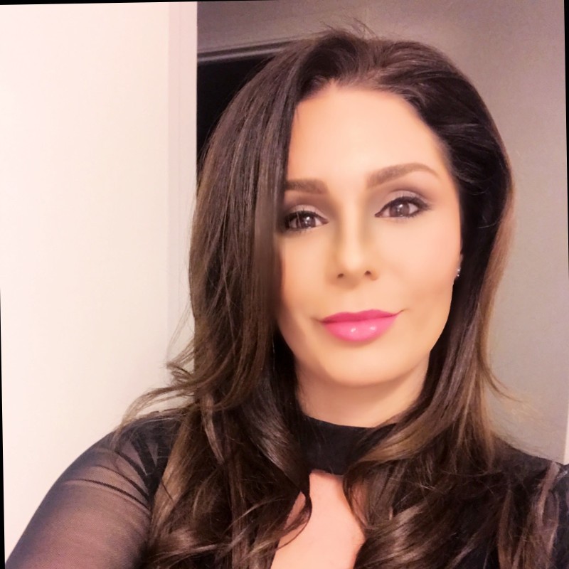 Michelle Pakzad - Digital Marketing Executive - Dot Com Media | LinkedIn Michelle Pakzad - Digital Marketing Executive - Dot Com Media | LinkedIn