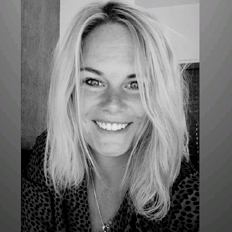 Lianne Van Leeuwen - Administratief medewerker - Van Deelen Liften B.V ... Lianne Van Leeuwen - Administratief medewerker - Van Deelen Liften B.V ...