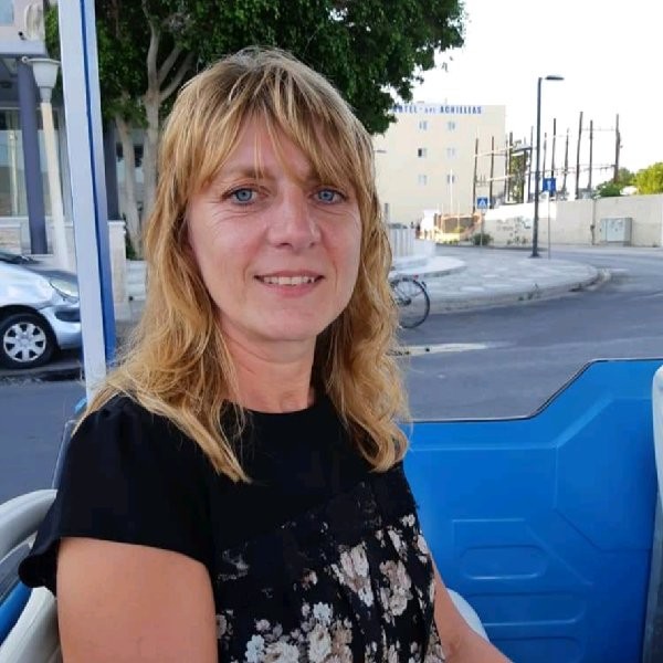Caroline Mathias - Engagement and Partnership Assistant - Queen ... Caroline Mathias - Engagement and Partnership Assistant - Queen ...