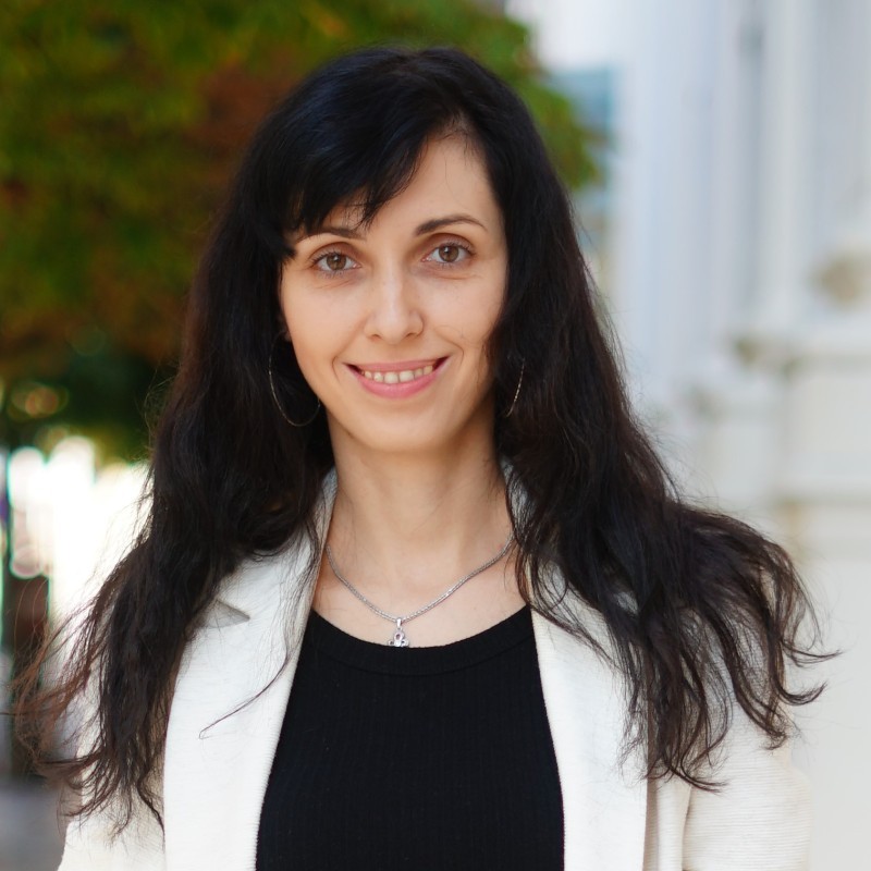 Krisztina Molnar - Billing Specialist - Genpact | LinkedIn Krisztina Molnar - Billing Specialist - Genpact | LinkedIn