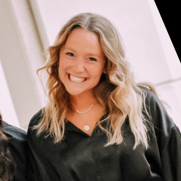 Emma Andersen - Client Strategy Associate - PMG | LinkedIn Emma Andersen - Client Strategy Associate - PMG | LinkedIn