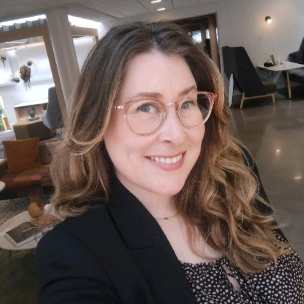 Diana Leach - District Sales Manager - OFS | LinkedIn Diana Leach - District Sales Manager - OFS | LinkedIn