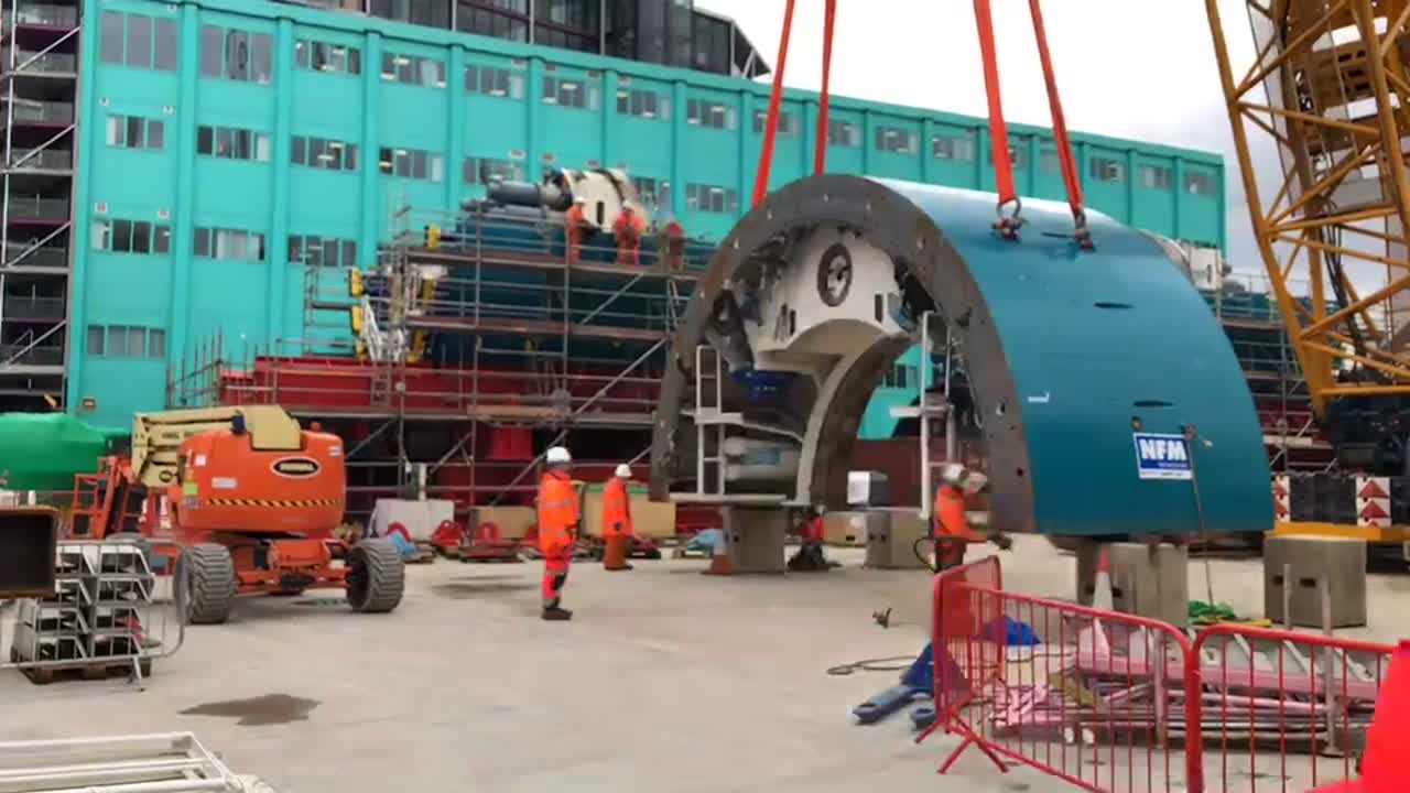 Alex Nichols on LinkedIn: Lifting the first top half of the TBM down at ... Alex Nichols on LinkedIn: Lifting the first top half of the TBM down at ...