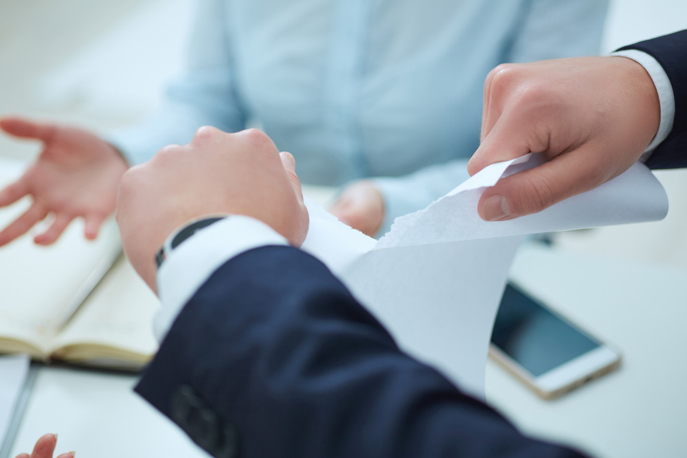 What happens if you cancel your lease early? What happens if you cancel your lease early?