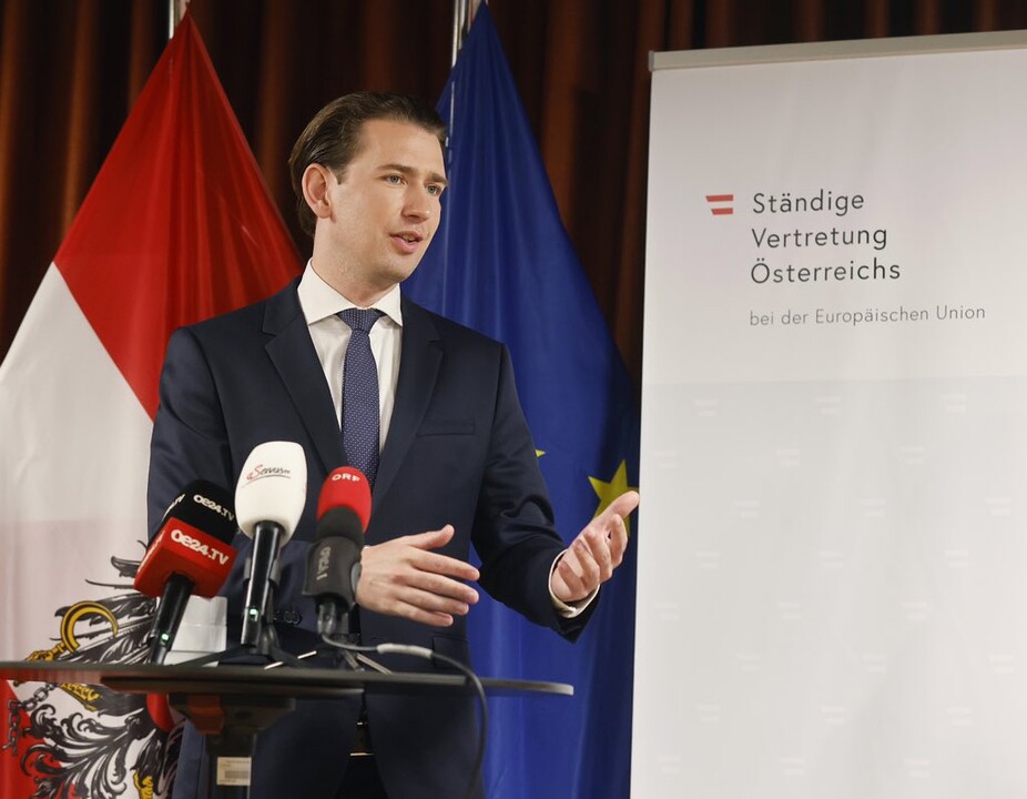 Former Austrian Chancellor leaves politics Former Austrian Chancellor leaves politics