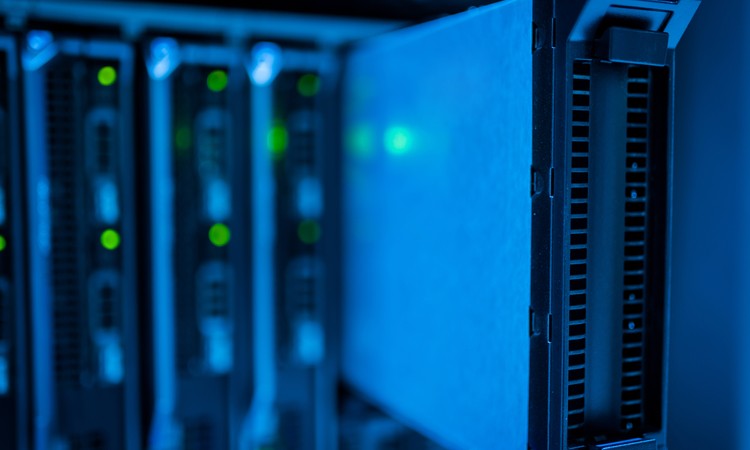 The Advantages and Disadvantages of Serverless Computing The Advantages and Disadvantages of Serverless Computing