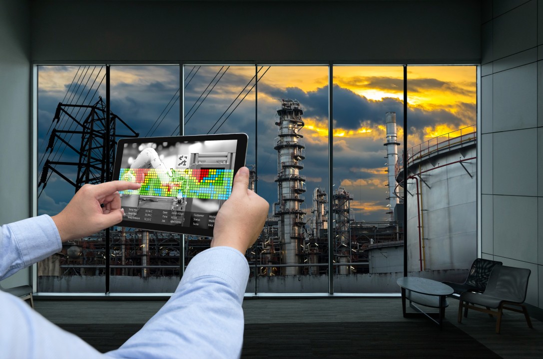 Digitalization in the Oil & Gas Industry Digitalization in the Oil & Gas Industry
