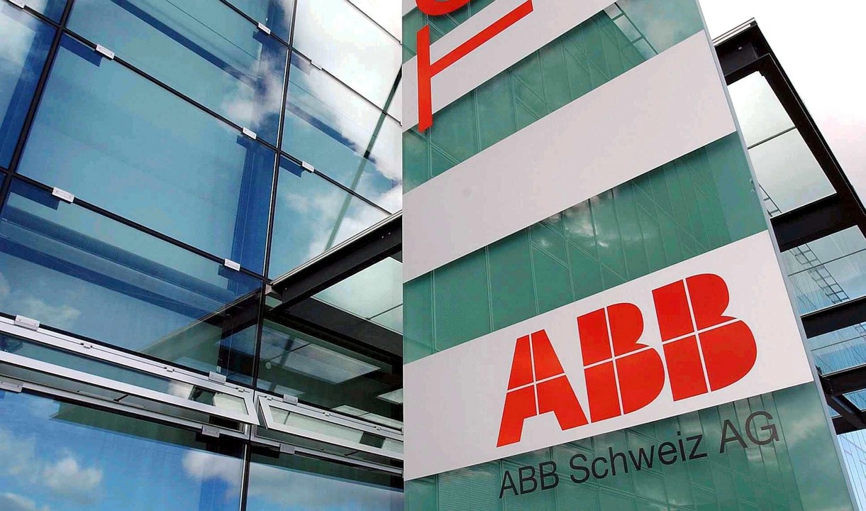 ABB baut autonome Fabrik, Fachkräftemangel bremst Wachstum und weitere ... ABB baut autonome Fabrik, Fachkräftemangel bremst Wachstum und weitere ...