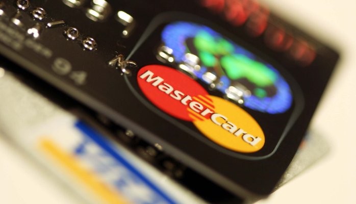Protecting Your Credit Card Activities Protecting Your Credit Card Activities