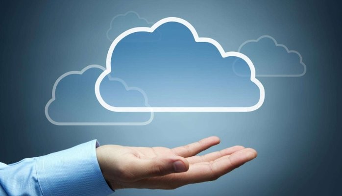 Blue Skies Ahead for Cloud-based Call Centers Blue Skies Ahead for Cloud-based Call Centers