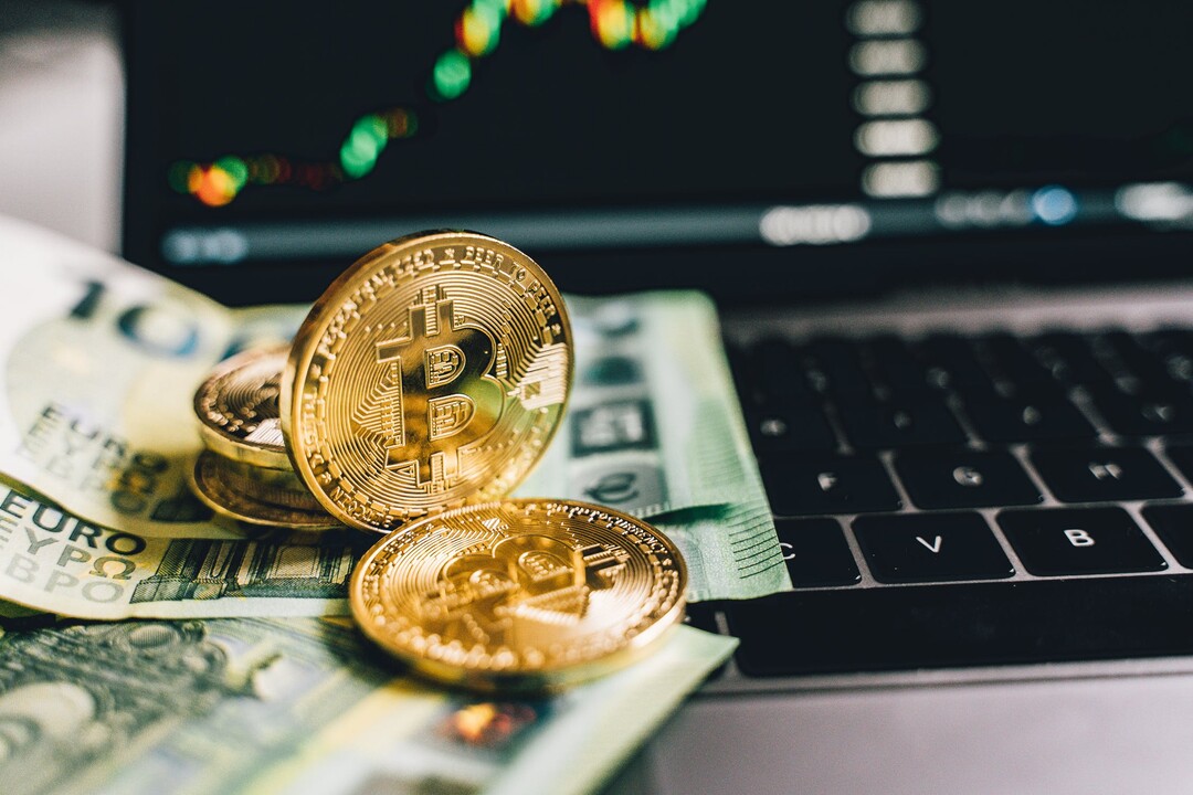 Advantages And Disadvantages Of Non-Fungible Tokens Advantages And Disadvantages Of Non-Fungible Tokens