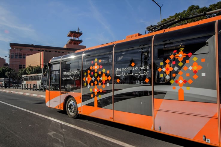 Delivering Public services through a third party: What factors should ... Delivering Public services through a third party: What factors should ...