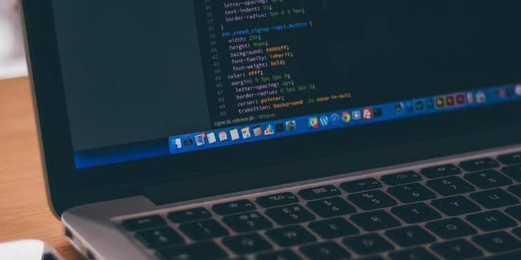 Becoming a Software Developer Becoming a Software Developer