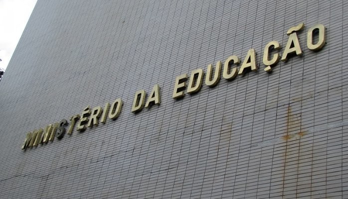 O Fim do MEC? O Fim do MEC?