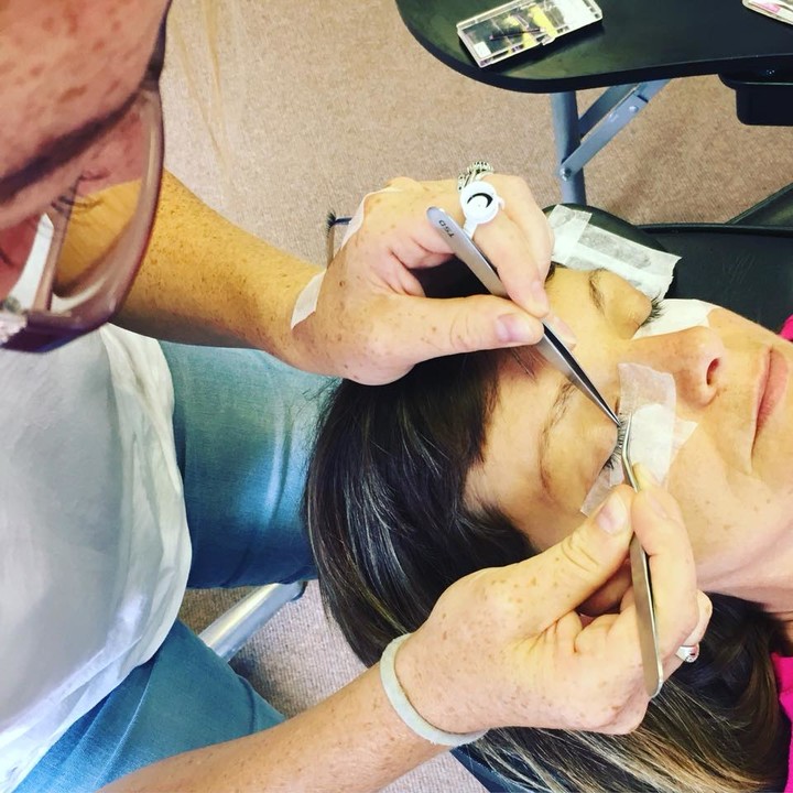 Classic Eyelash Extension Training Course Classic Eyelash Extension Training Course