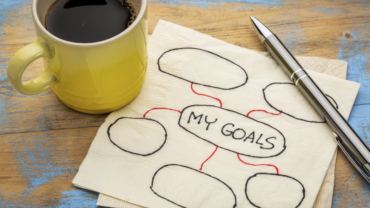 Goal Setting vs Goal Achieving: The Power of Putting Pen to Paper Goal Setting vs Goal Achieving: The Power of Putting Pen to Paper