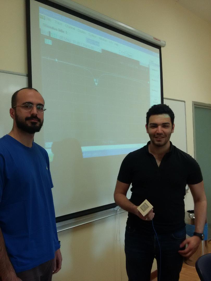 Antenom Antenna on LinkedIn: #antenna #patch #laboratory #students # ... Antenom Antenna on LinkedIn: #antenna #patch #laboratory #students # ...