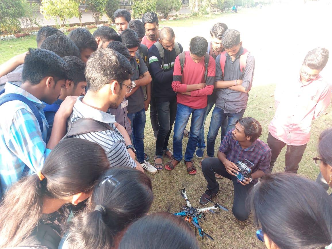 Ganesh Kokate on LinkedIn: #team_building #event_management #lead # ... Ganesh Kokate on LinkedIn: #team_building #event_management #lead # ...