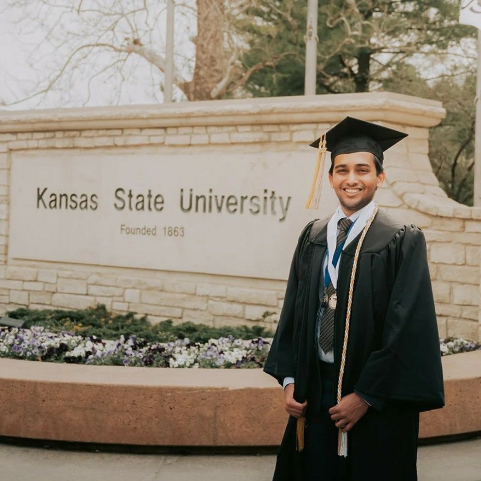 Vedant D. Kulkarni on LinkedIn: #graduate #graduated #classof2022 | 25 ... Vedant D. Kulkarni on LinkedIn: #graduate #graduated #classof2022 | 25 ...