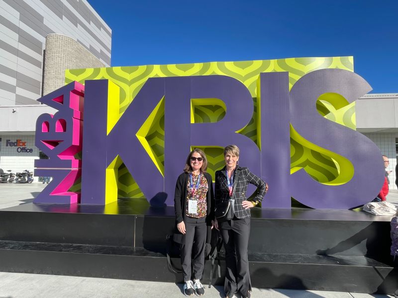 Jennifer Merritt auf LinkedIn: #kbis2023 Jennifer Merritt auf LinkedIn: #kbis2023