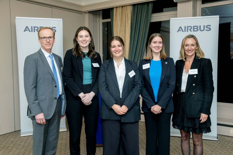 Australian Space Agency on LinkedIn: Australians Hayley Nitschke ... Australian Space Agency on LinkedIn: Australians Hayley Nitschke ...