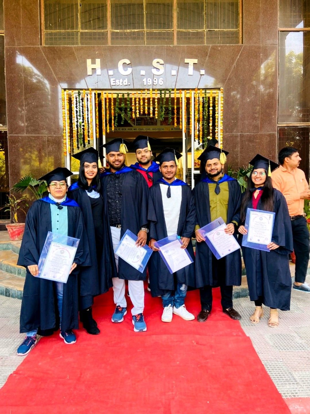 Sumit Goyal on LinkedIn: #convocationday Sumit Goyal on LinkedIn: #convocationday