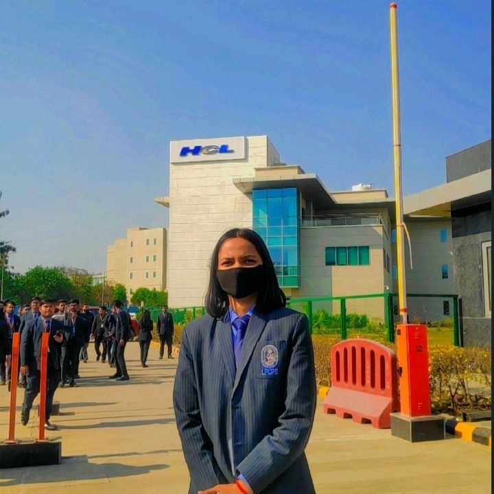 Srishti Yadav on LinkedIn: #industrialvisit #hcltech #lpcps #lucknow Srishti Yadav on LinkedIn: #industrialvisit #hcltech #lpcps #lucknow