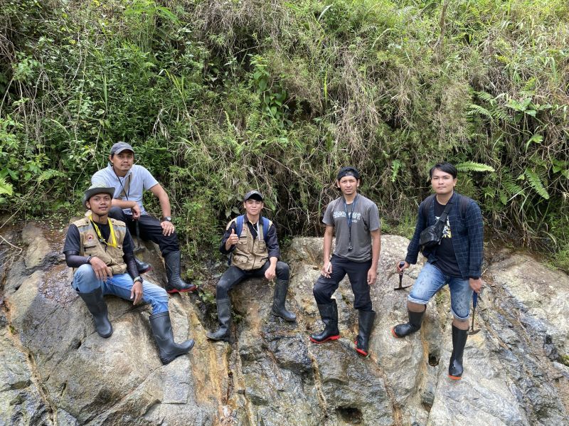 R. Aditya Manggala auf LinkedIn: #geology #mineralexploration #experience R. Aditya Manggala auf LinkedIn: #geology #mineralexploration #experience