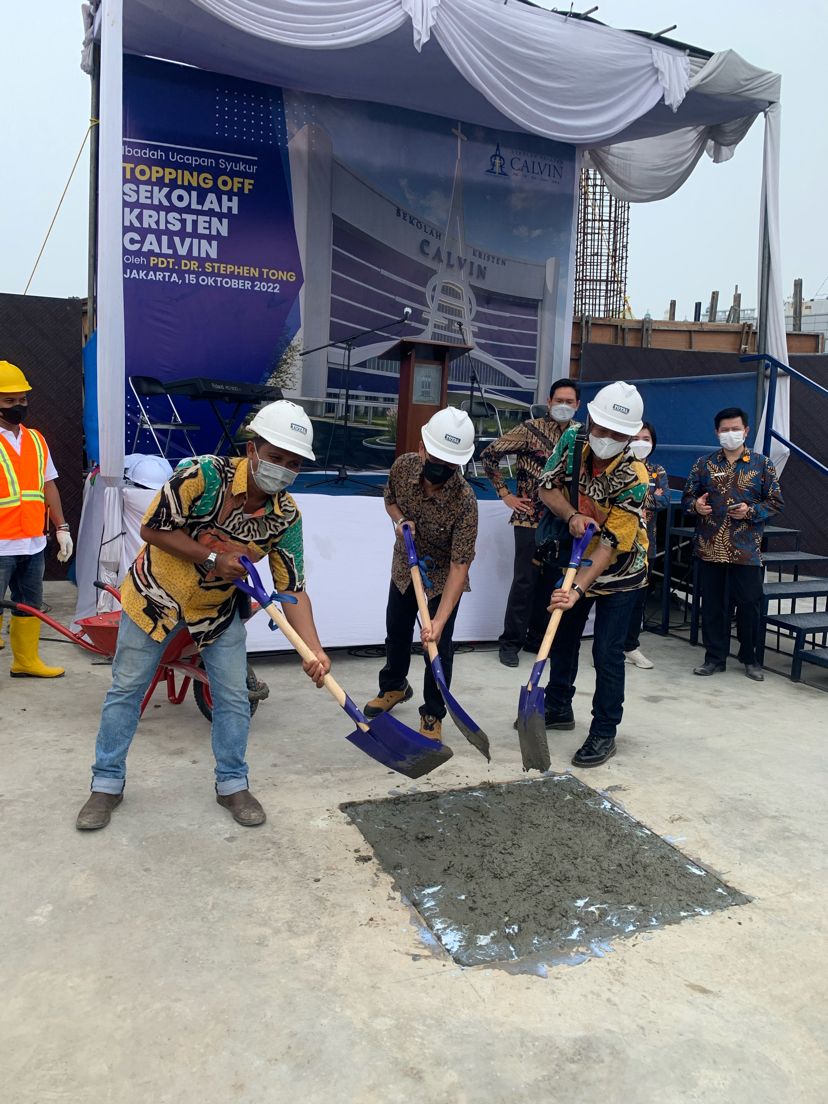 Rizal Muttaqin on LinkedIn: topping off ceremony Proyek Sekolah Kristen ... Rizal Muttaqin on LinkedIn: topping off ceremony Proyek Sekolah Kristen ...