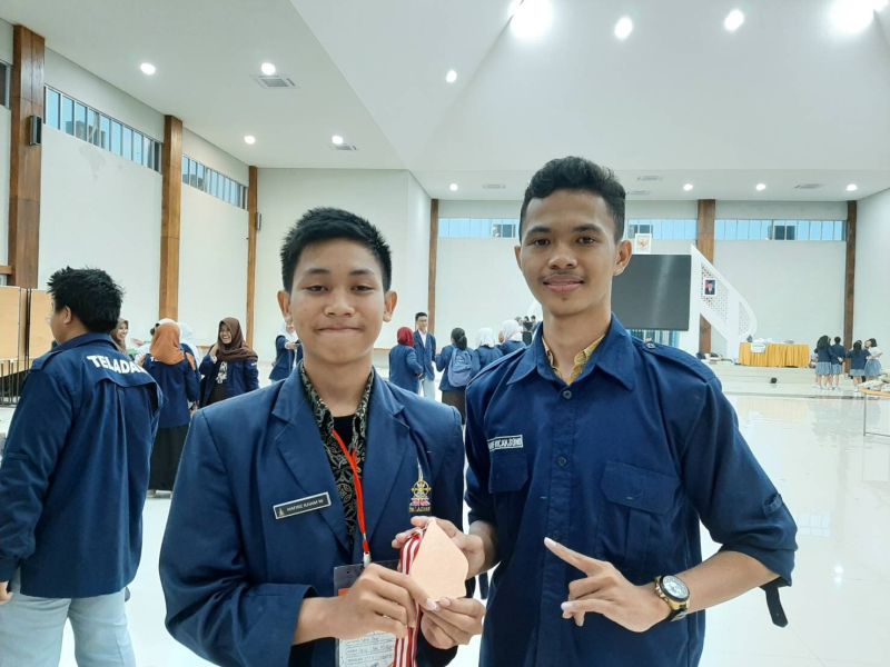 Muhammad Hanif Wicaksono on LinkedIn: Hello everyone, My name is ... Muhammad Hanif Wicaksono on LinkedIn: Hello everyone, My name is ...