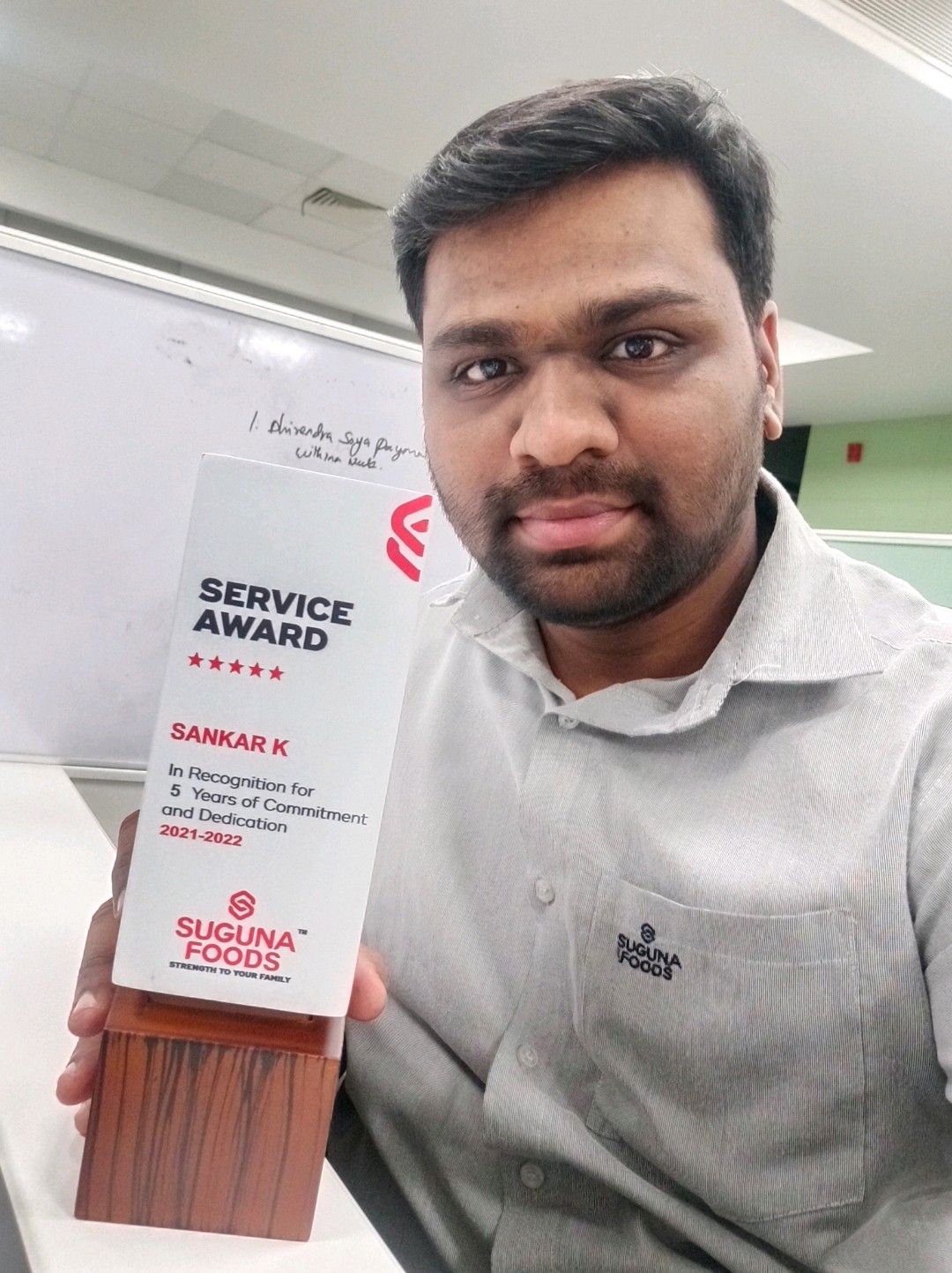 Sankar Kumar on LinkedIn: Long Service Award for 5 yrs touching ... Sankar Kumar on LinkedIn: Long Service Award for 5 yrs touching ...