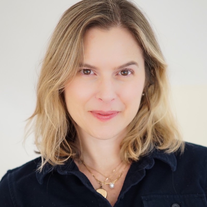 Lis Rowinski - Executive Producer - Ship In A Bottle | LinkedIn Lis Rowinski - Executive Producer - Ship In A Bottle | LinkedIn