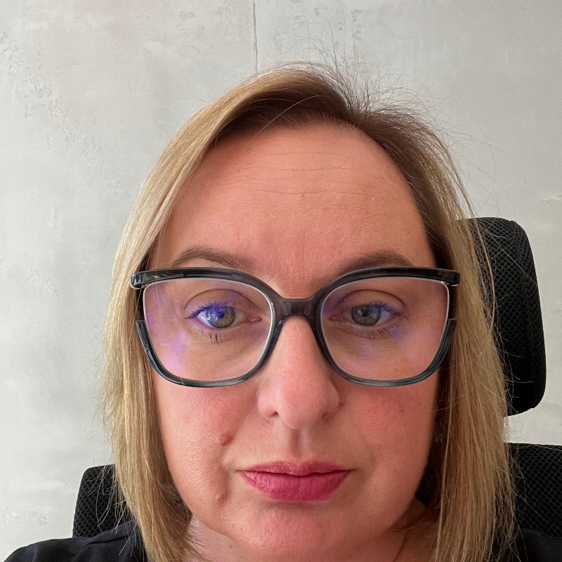 Agnieszka Kończak – Prezes – AG Fenetres | LinkedIn Agnieszka Kończak – Prezes – AG Fenetres | LinkedIn