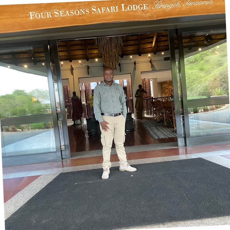 Odongo Moses - Assistant Front Office Manager - Four Seasons Hotels and ... Odongo Moses - Assistant Front Office Manager - Four Seasons Hotels and ...