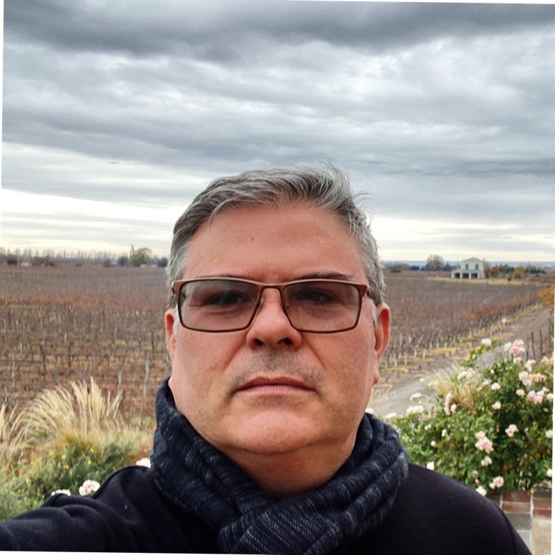 Tarcisio Pires Morais - Diretor - Disafe Produtos de Segurança | LinkedIn Tarcisio Pires Morais - Diretor - Disafe Produtos de Segurança | LinkedIn