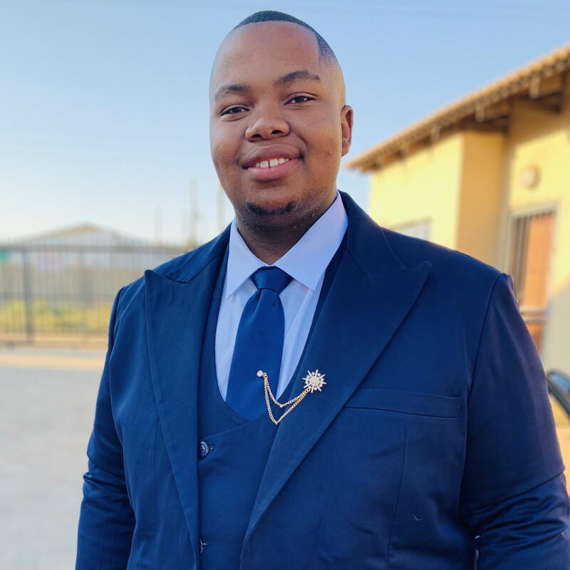 Molemi Mothapo - Polokwane, Limpopo, South Africa | Professional ... Molemi Mothapo - Polokwane, Limpopo, South Africa | Professional ...