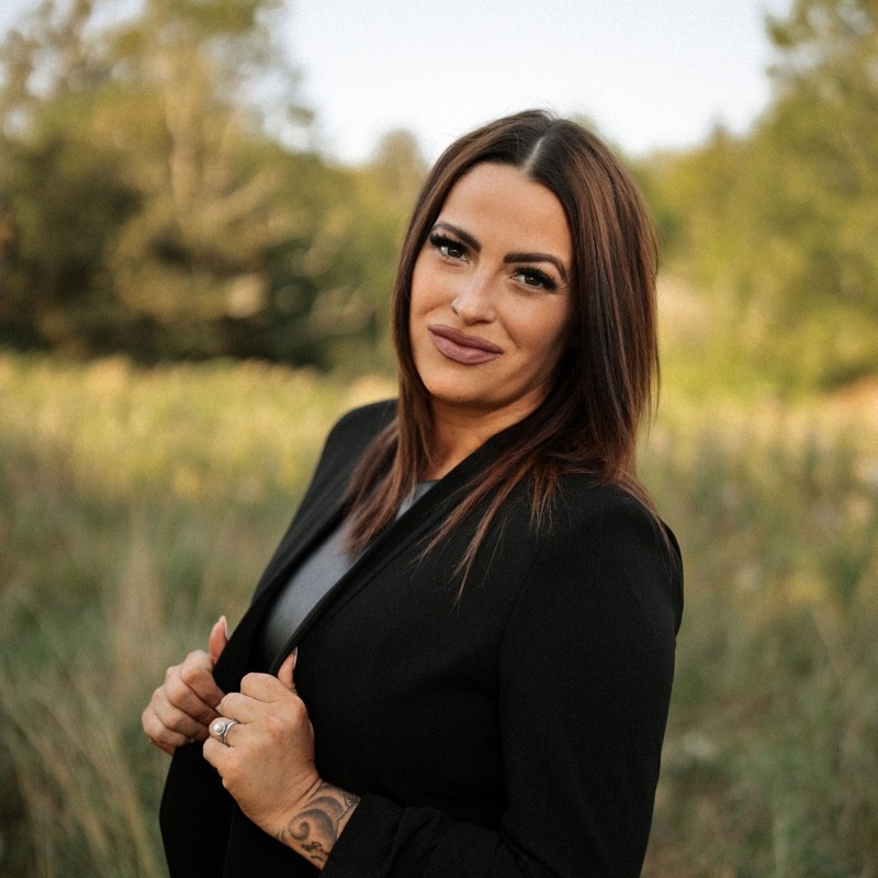 Nicole Burnham - Real Estate Broker - Premiere Property Group, LLC ... Nicole Burnham - Real Estate Broker - Premiere Property Group, LLC ...
