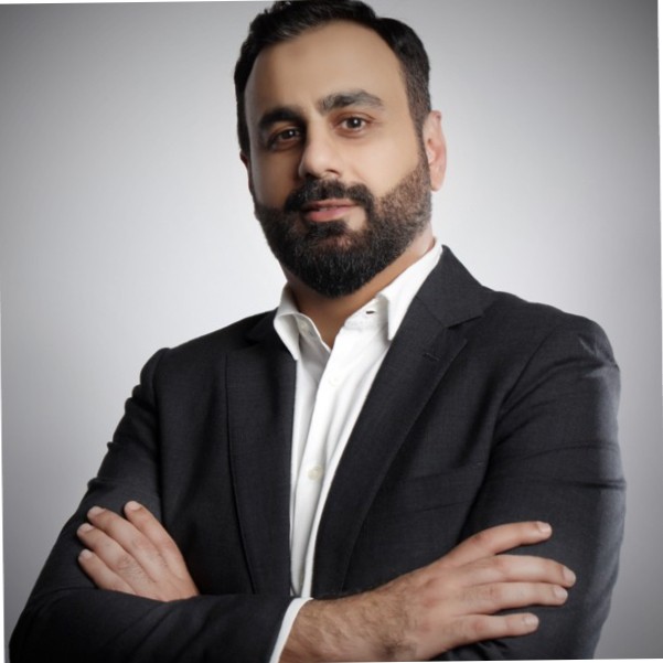 Zeeshan Ali | LinkedIn Zeeshan Ali | LinkedIn