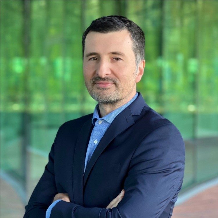 Alexander Kliment | LinkedIn Alexander Kliment | LinkedIn