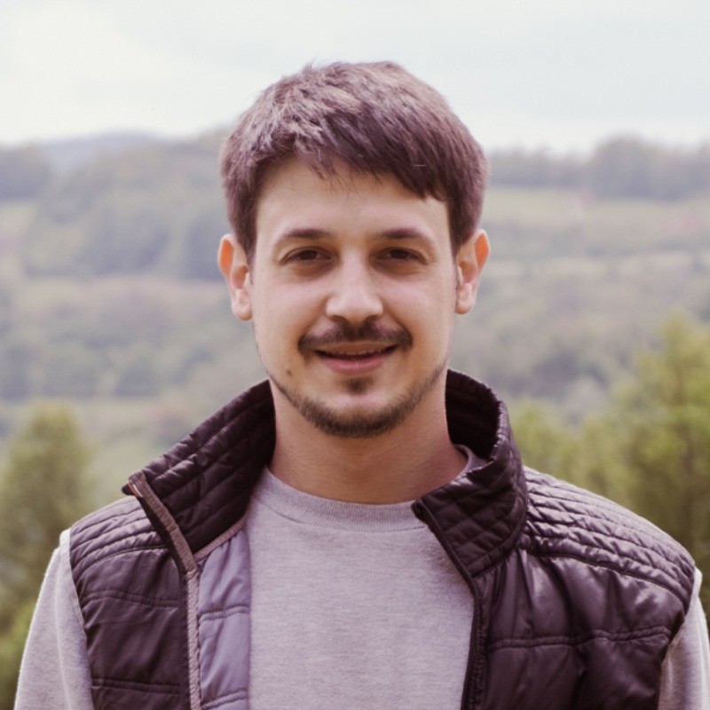 Srdjan Petrusic - Social Media Designer - Freelance | LinkedIn Srdjan Petrusic - Social Media Designer - Freelance | LinkedIn