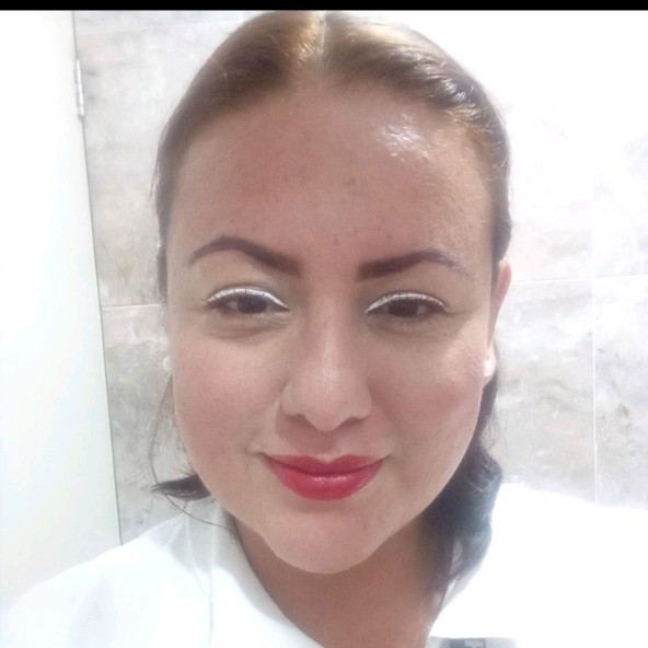 Viviana Paulina González Espindola - GERENTE DE VENTAS - Grupo Batta ... Viviana Paulina González Espindola - GERENTE DE VENTAS - Grupo Batta ...