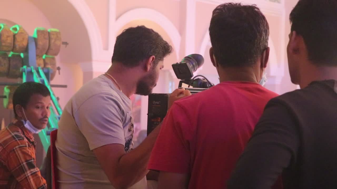 SHASHANT KARPOOR on LinkedIn: 🎥 Bhojpuri music videos SHASHANT KARPOOR on LinkedIn: 🎥 Bhojpuri music videos