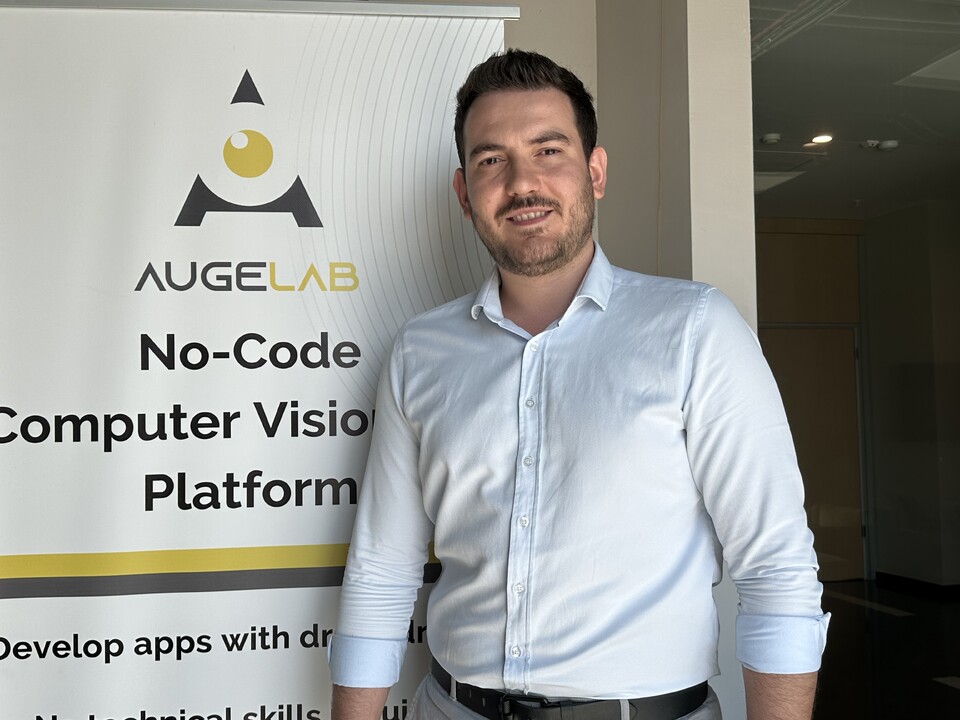 AugeLab R&D Tech. Inc. LinkedIn‘de: AugeLab Studio AugeLab R&D Tech. Inc. LinkedIn‘de: AugeLab Studio