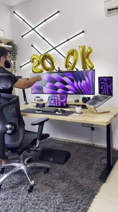 Peter Georgiou on LinkedIn: #coder #coding #200kfollowers #grateful # ... Peter Georgiou on LinkedIn: #coder #coding #200kfollowers #grateful # ...