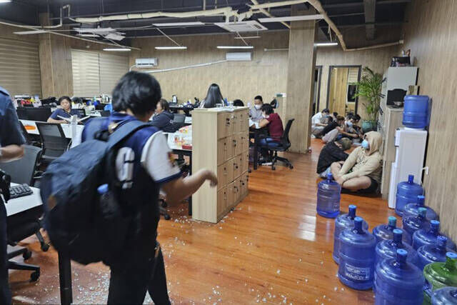 TribLIVE on LinkedIn: Philippine police raid alleged cybercrime ... TribLIVE on LinkedIn: Philippine police raid alleged cybercrime ...